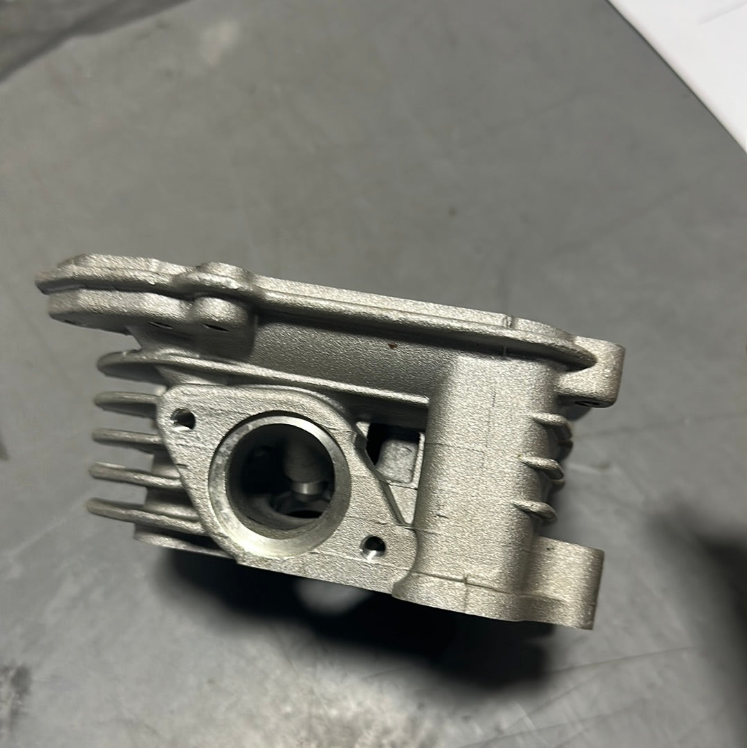 X04-21 cylinder Head – Green Machine Parts Center